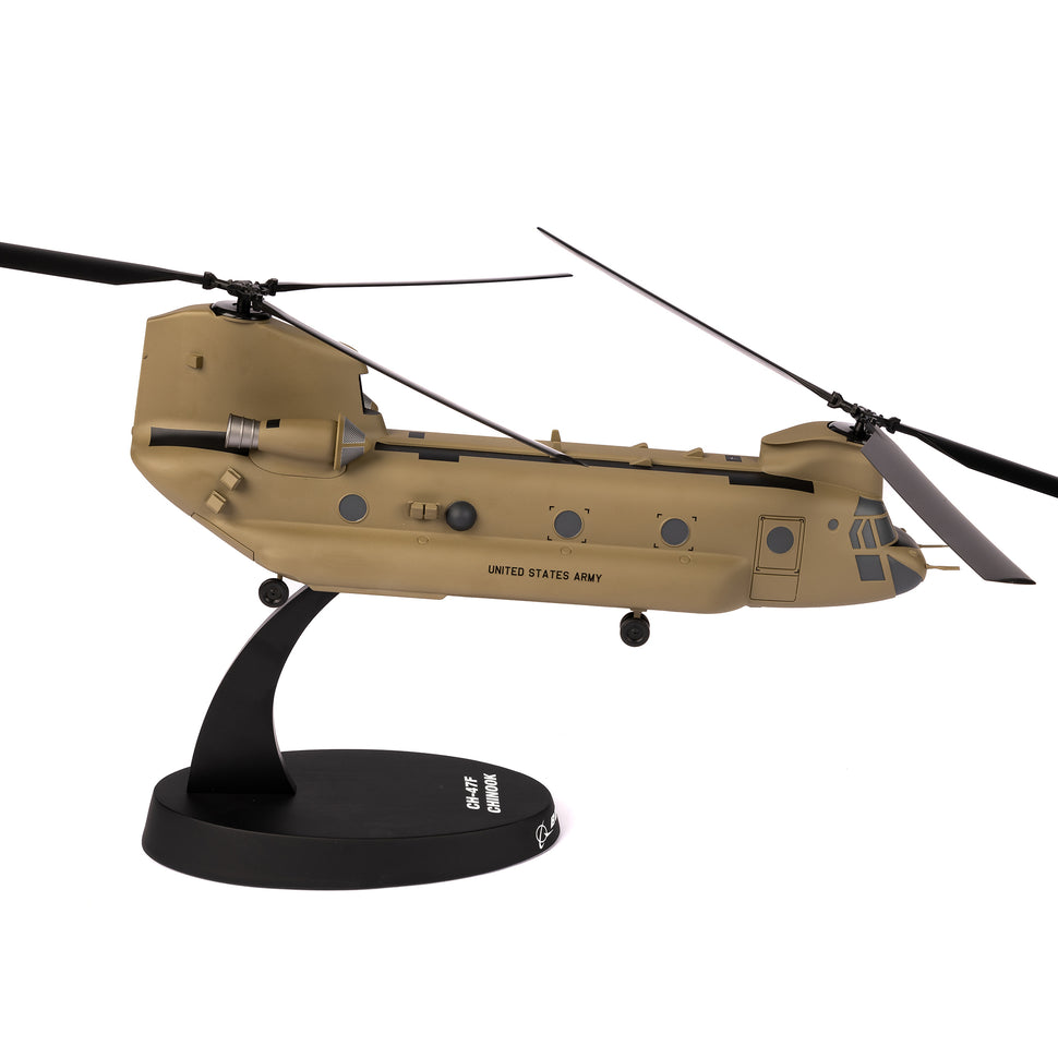Boeing U.S. Army CH-47F Model 1:40 – The Boeing Store
